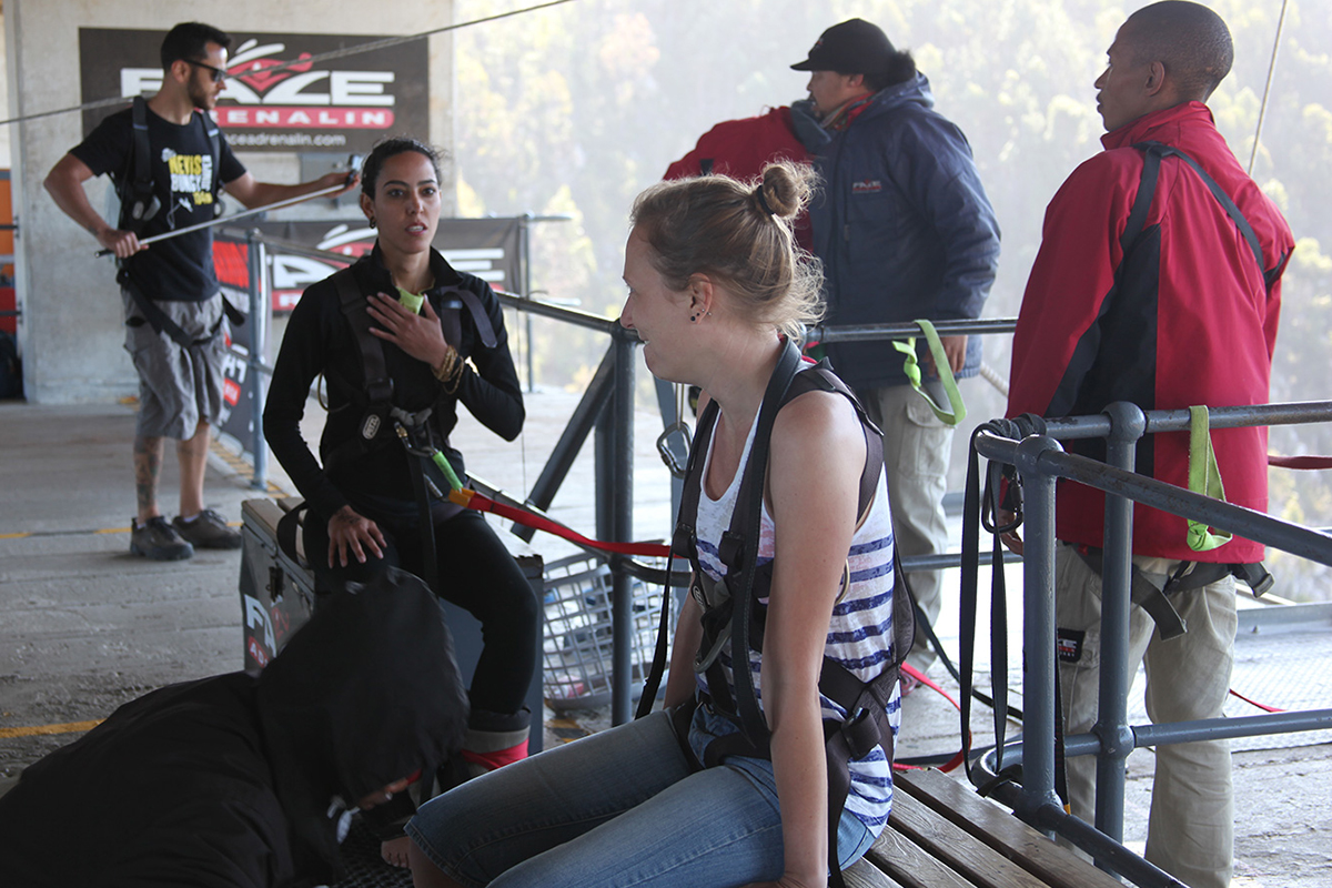 Maior bungee jump de ponte: como funciona essa atividade de aventura